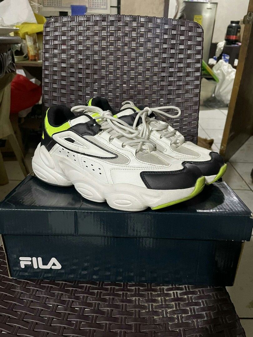 Fila Fuel Flow, Men's Fashion, Footwear, Sneakers on Carousell