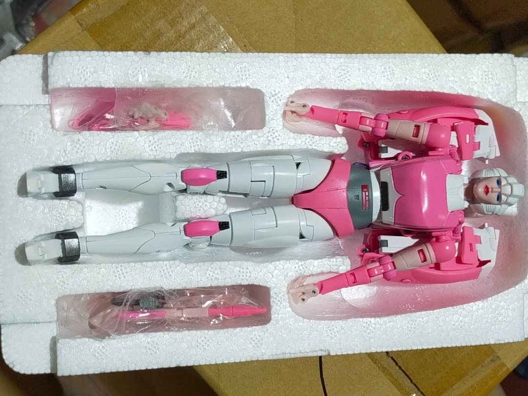 FT-24 ROUGE (3P TRANSFORMERS ARCEE), Hobbies & Toys, Toys & Games on ...