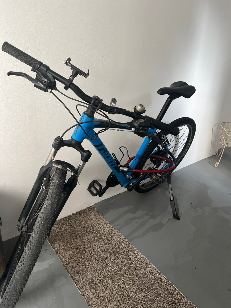 Giant ATX, Sports Equipment, Bicycles & Parts, Bicycles on Carousell