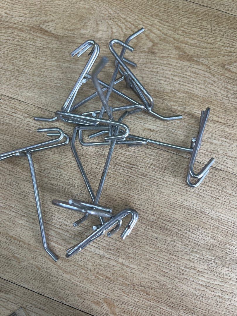 Hook besi kedai, Furniture & Home Living, Home Improvement ...