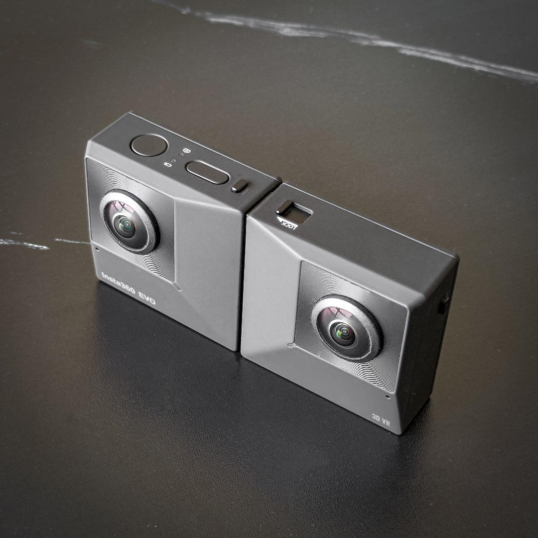 Insta360 EVO Camera, Photography, Cameras on Carousell