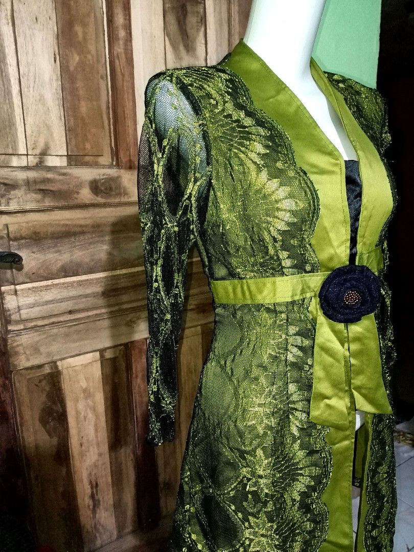 Kebaya Brokat Modern / Kebaya Modern / Kebaya Hijau / Brokat Hijau ...