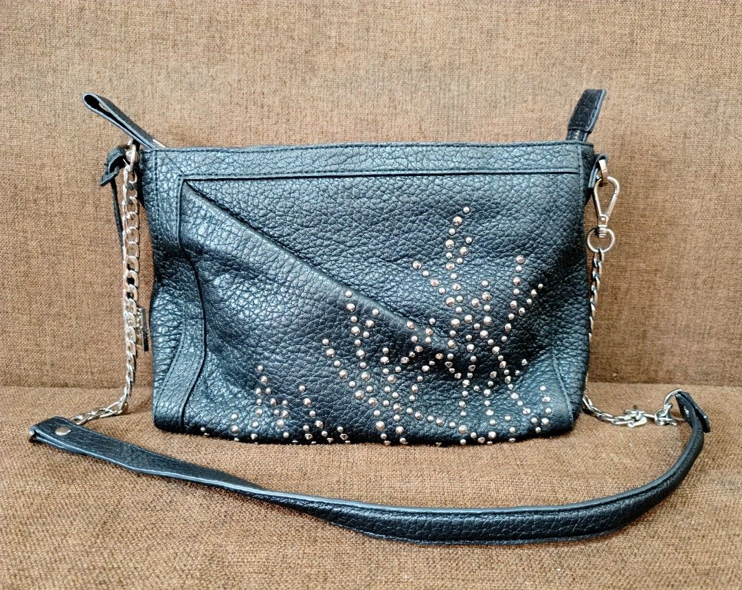 KH design cross body bag, Women's Fashion, Bags & Wallets, Cross-body ...