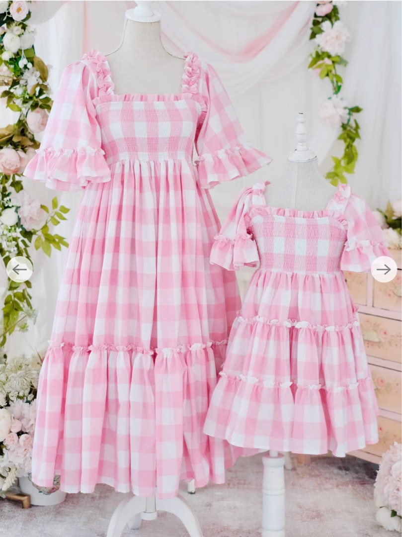 Laila and Lyra Ingrid dress in Linen Gingham (Women’s Medium only), Women's Fashion, Dresses ...