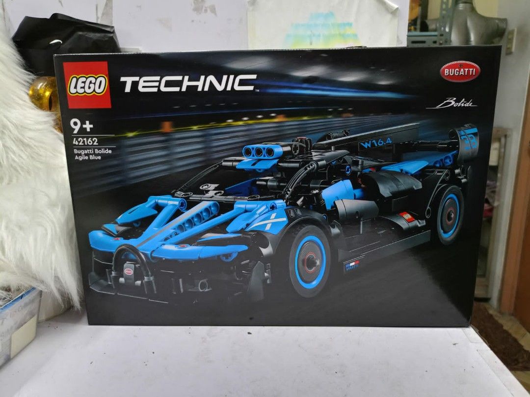 Lego Bugatti Bolide Agile Blue 42162, Hobbies & Toys, Toys & Games on ...