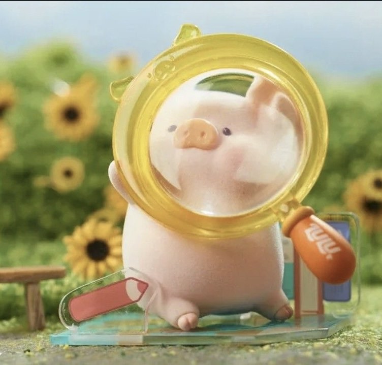 Lulu the pig (explorer), Hobbies & Toys, Toys & Games on Carousell