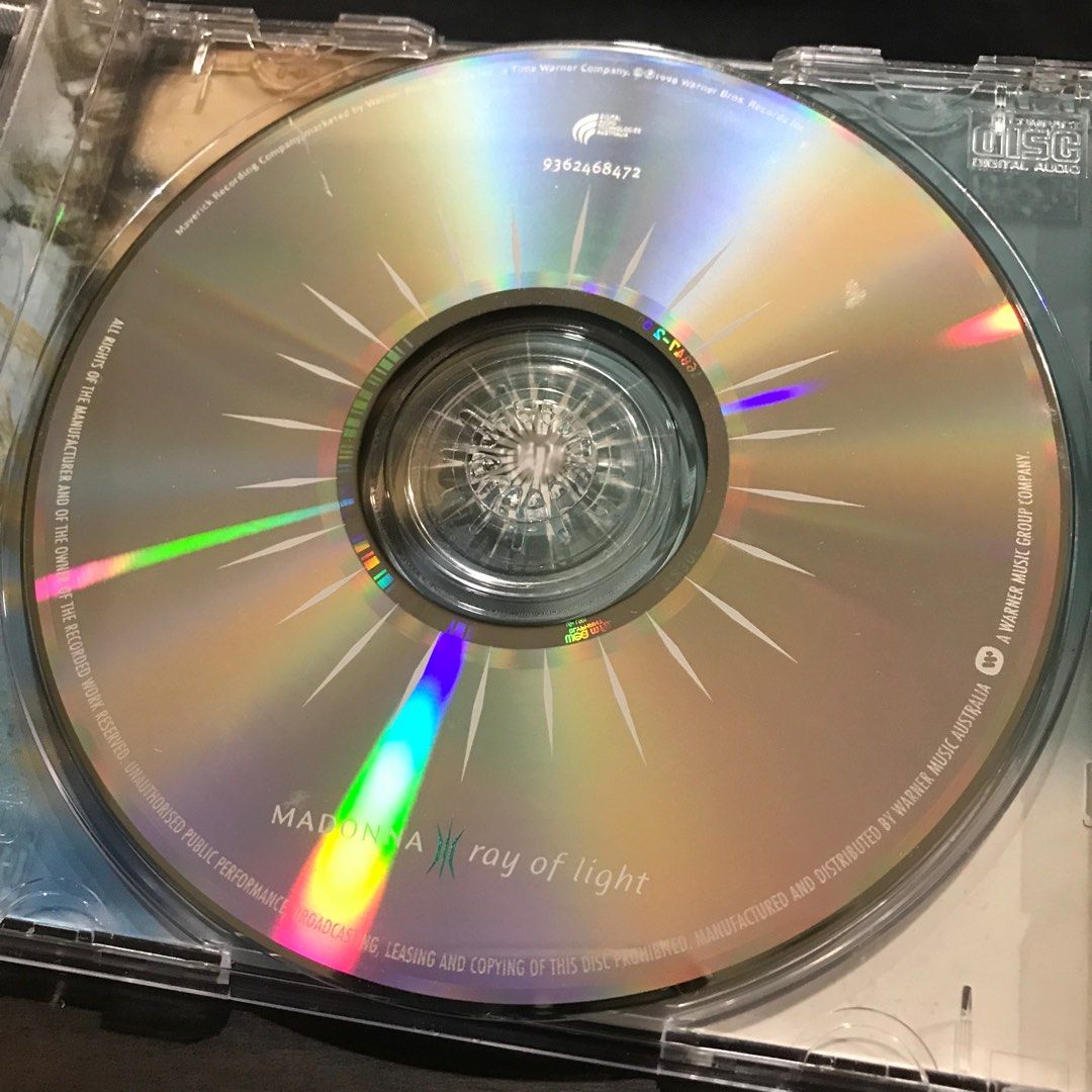Madonna - Ray Of Light (Box 68), Hobbies & Toys, Music & Media, CDs ...