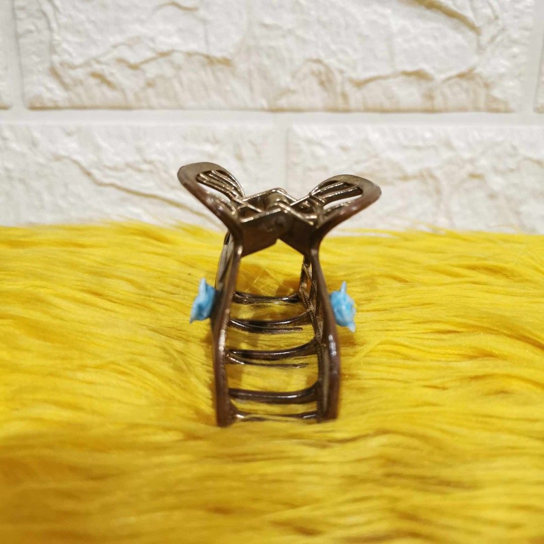 Japan metal hair jaw clip/clamp, Hobbies & Toys, Memorabilia ...