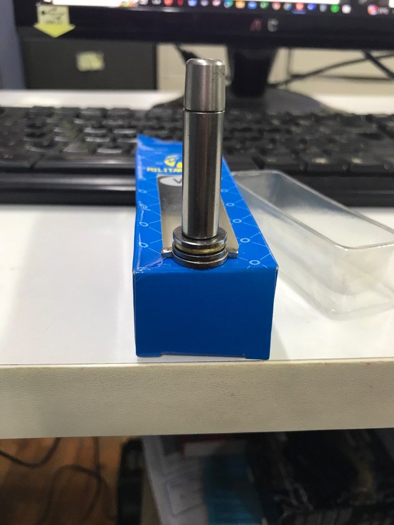 Military Action spring guide for v2 gearbox with bearing, Hobbies ...