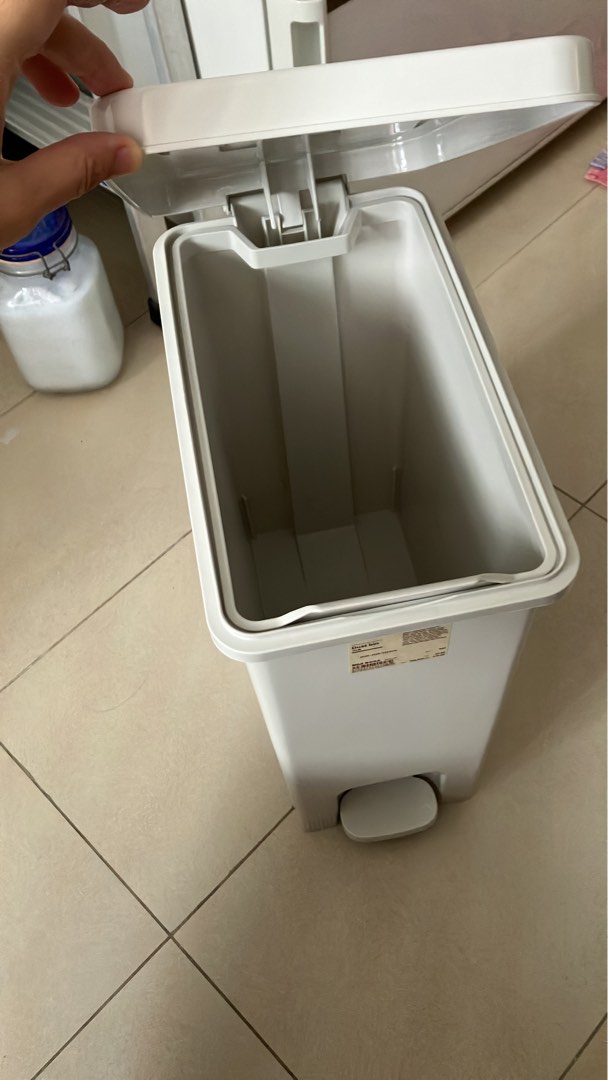 Muji step bin, Furniture & Home Living, Cleaning & Homecare Supplies ...