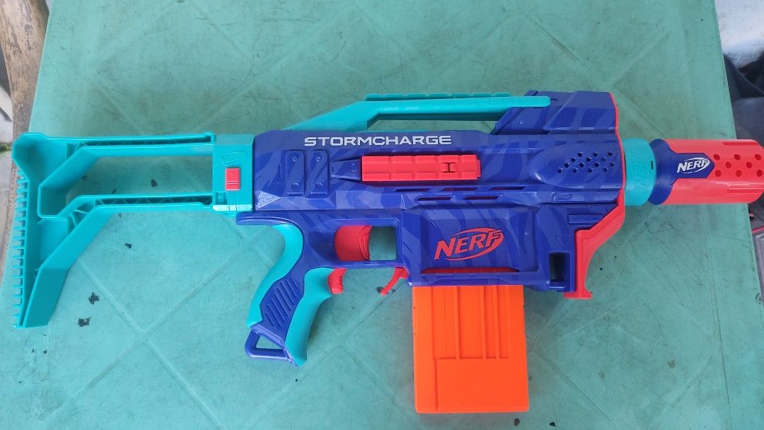 Nerf stormcharge (orange trigger) "motorised ", Hobbies & Toys, Toys ...