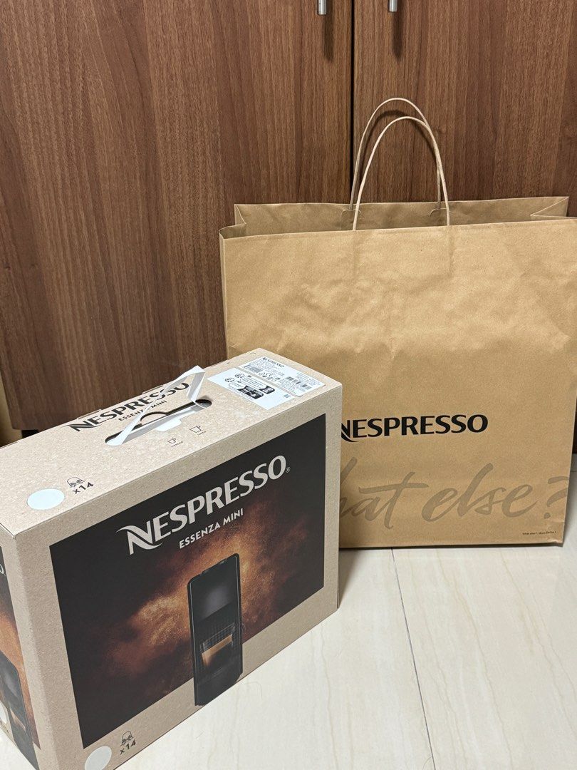 Nespresso Essenza Mini, TV & Home Appliances, Kitchen Appliances ...