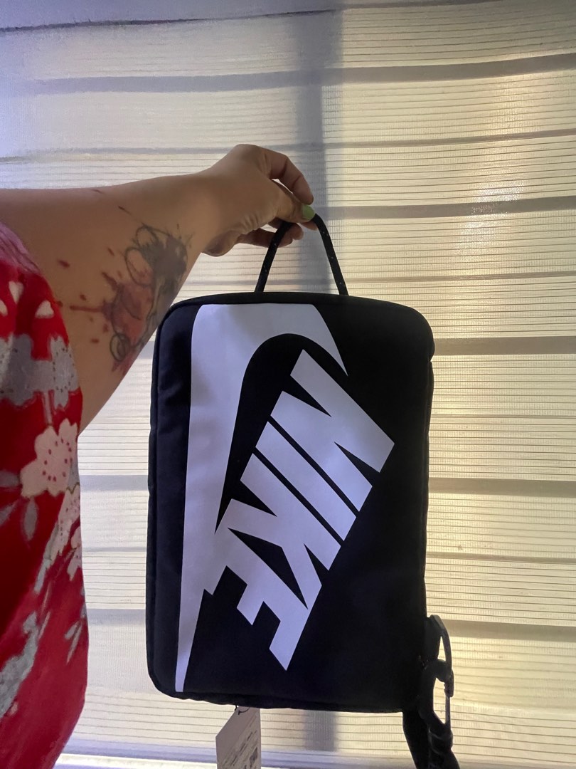 NIKE SHOE BOX BAG ( SMALL, 8L ), Men's Fashion, Bags, Sling Bags on ...