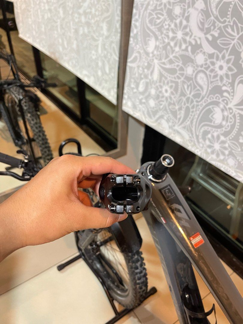 NUKEPROOF NEUTRON AM STEM MTB 45mm, Sports Equipment, Bicycles & Parts ...