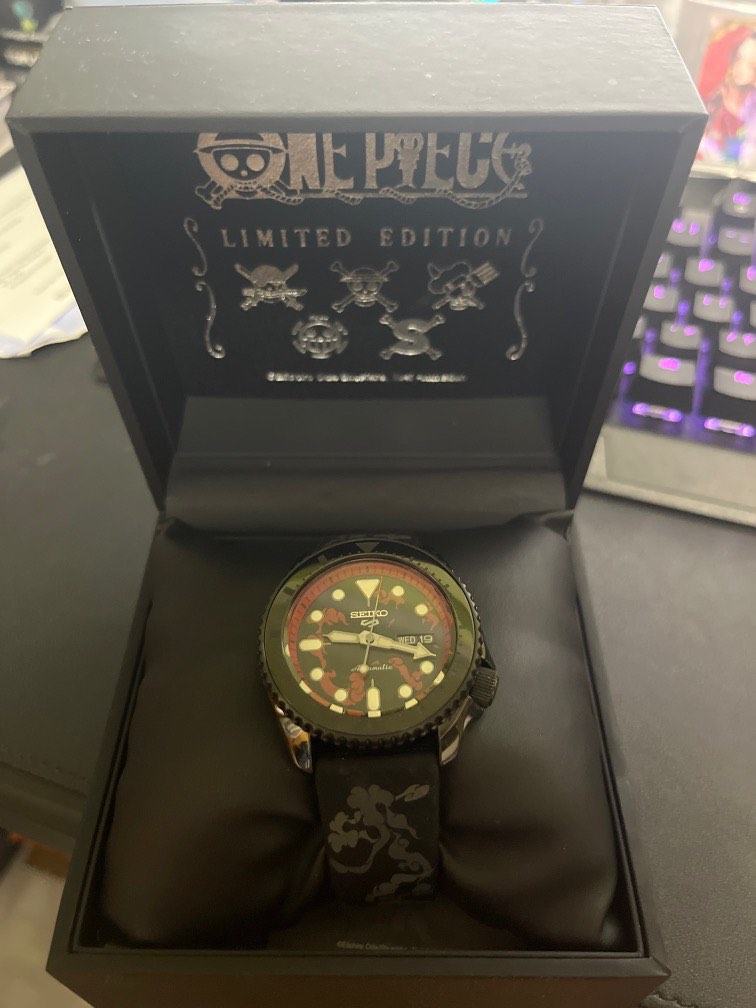 One Piece x Seiko - Luffy Red watch, Men's Fashion, Watches ...