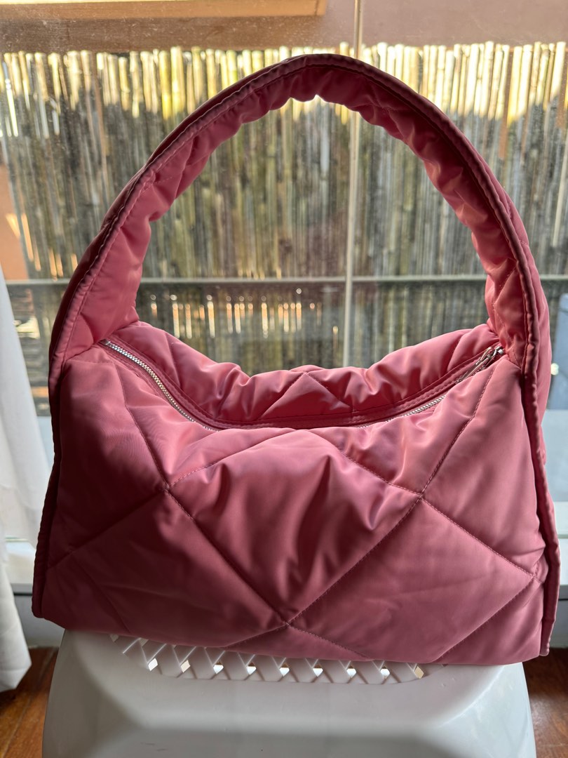 Original COS quilted bag pink, Luxury, Bags & Wallets on Carousell