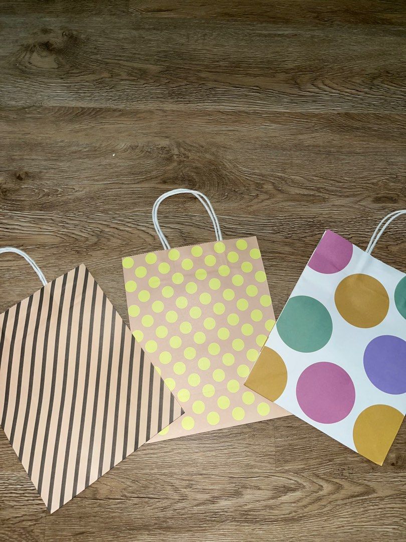 Party Paper Bag, Hobbies & Toys, Stationery & Craft, Craft Supplies ...
