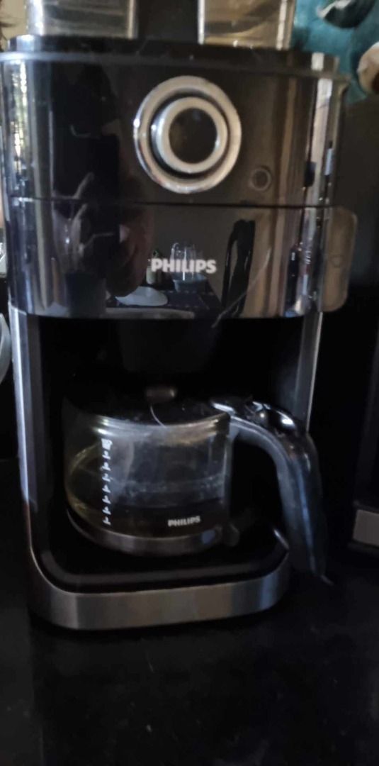 Philipps 10cups Grind and Brew Coffee Maker , TV & Home Appliances ...