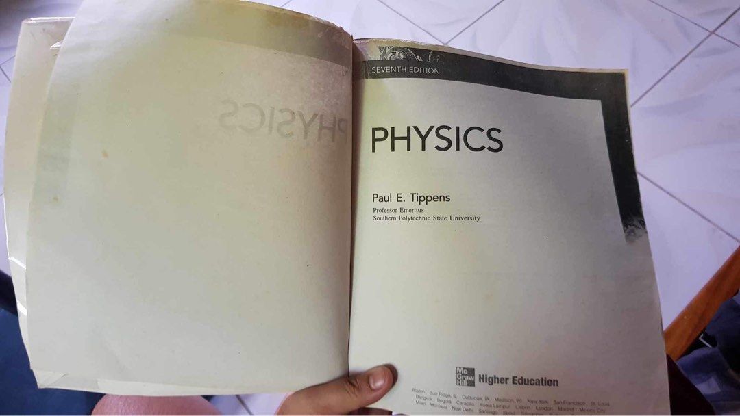 Physics 7th edition by Paul E. Tippens, Hobbies & Toys, Books ...
