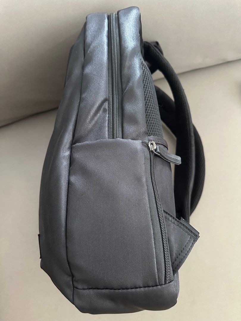 Samsonite Varsity Laptop Backpack, Men's Fashion, Bags, Backpacks on ...