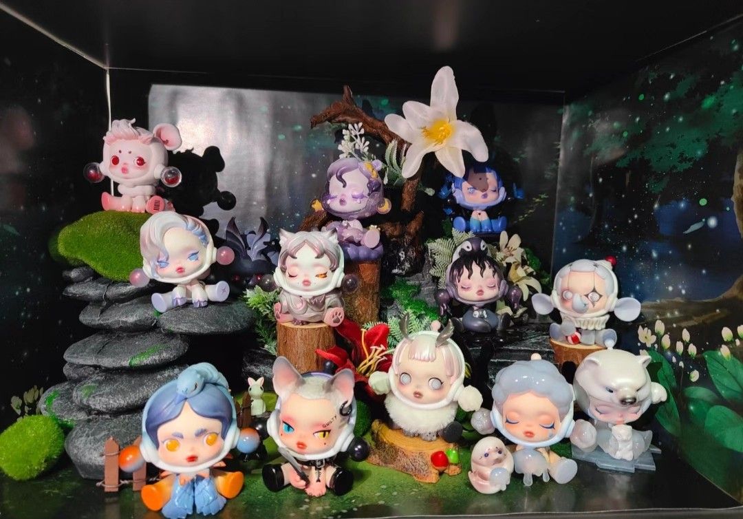 Skullpanda display box, Hobbies & Toys, Toys & Games on Carousell