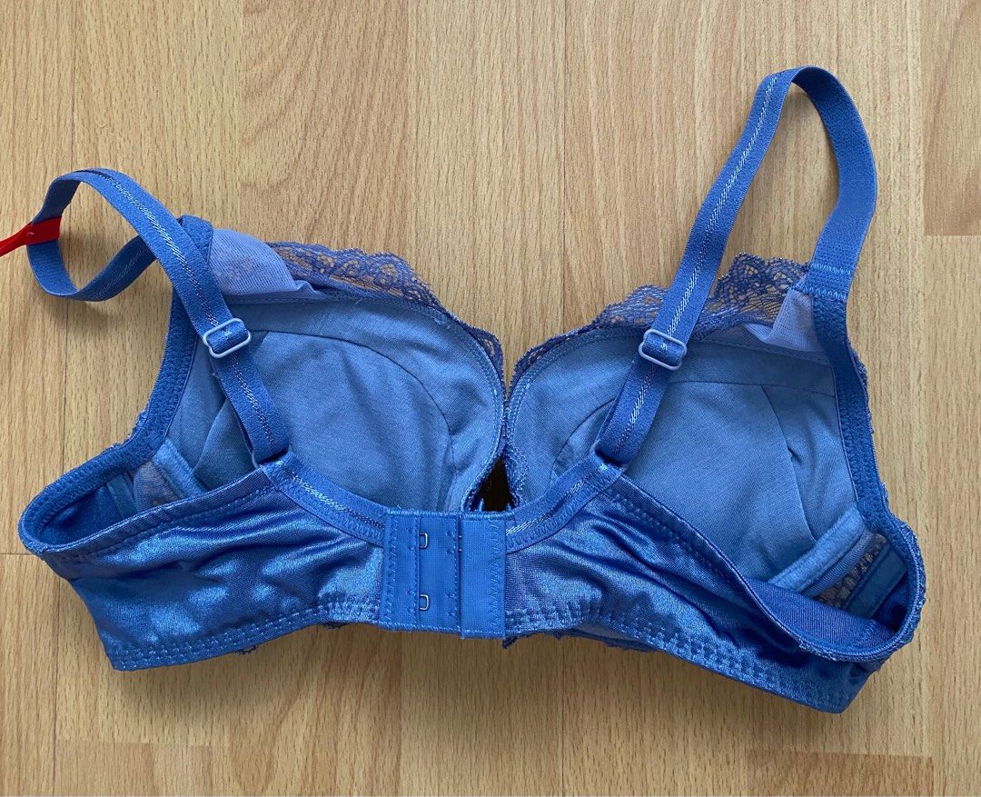 Sorella Blue Lace underwired Bra, 75B, Women's Fashion, New ...