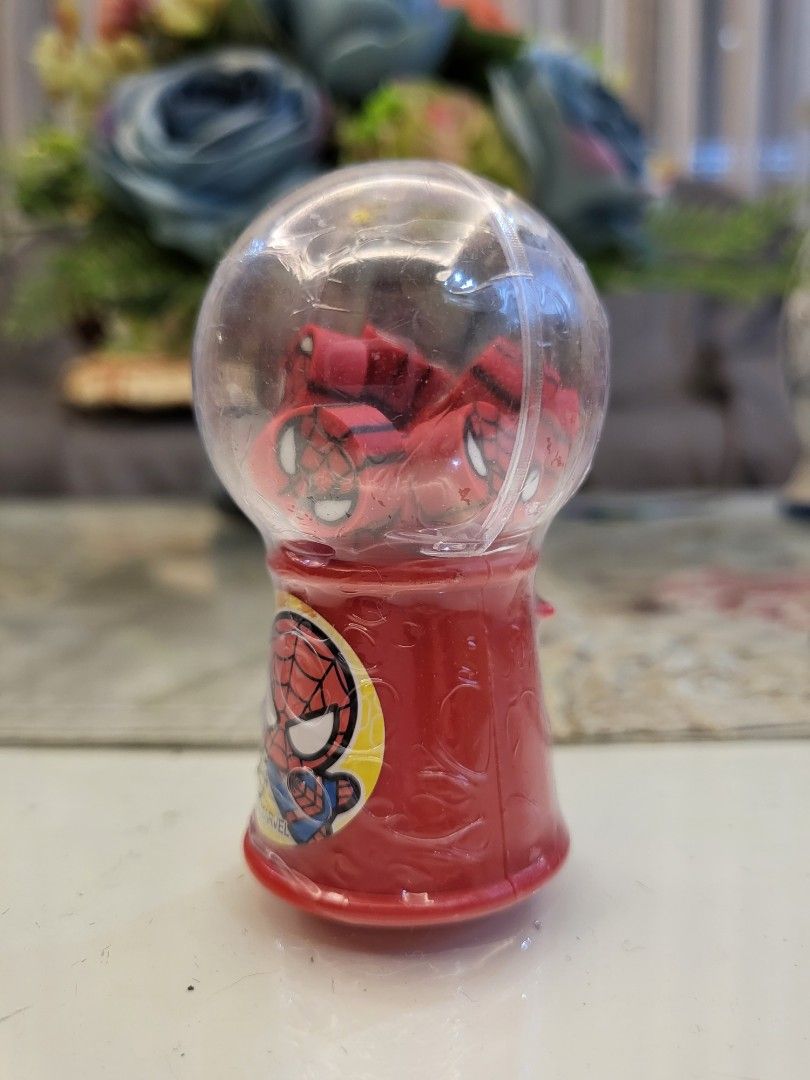 Spider-Man Eraser in Gumball Machine Case, Hobbies & Toys, Stationary ...