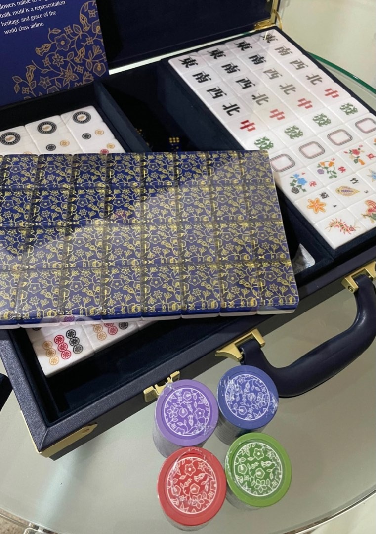 SQ SIA Mahjong 2020 Limited(Blue), Hobbies & Toys, Toys & Games on ...
