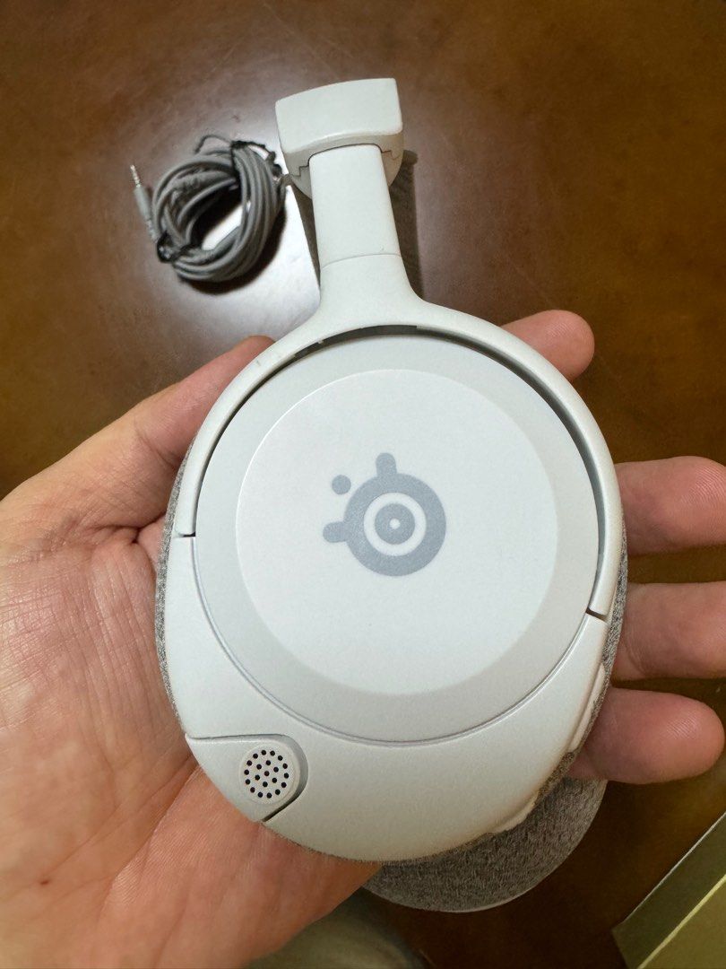 Steelseries Arctis Nova 1P, Audio, Headphones & Headsets on Carousell