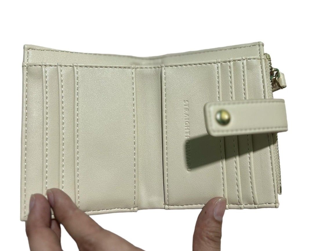 Straightforward DVL Artemis Snap Bifold Wallet, Luxury, Bags & Wallets ...