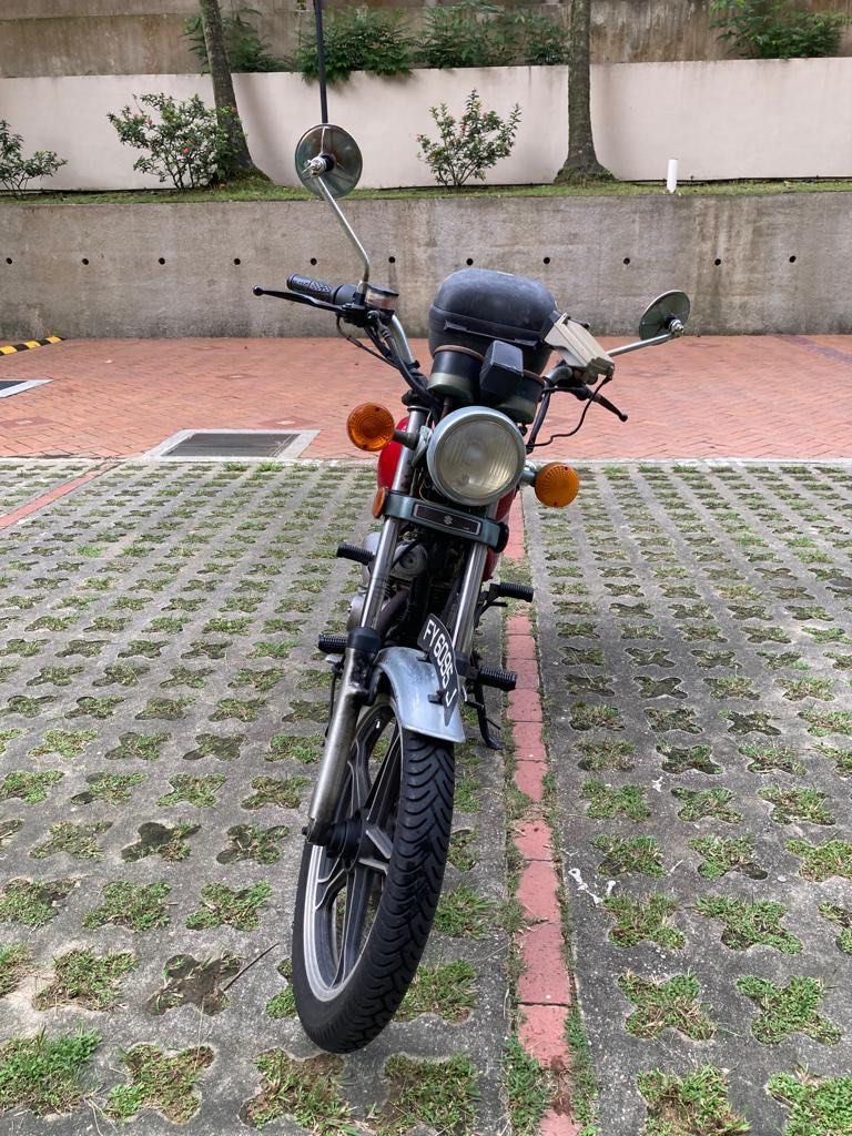 Suzuki GN125, Motorcycles, Motorcycles for Sale, Class 2B on Carousell
