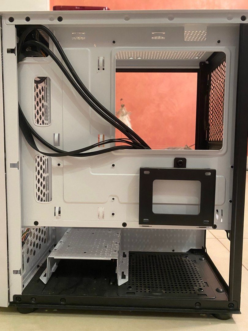 Tecware Forge M2 White, Computers & Tech, Parts & Accessories, Computer ...