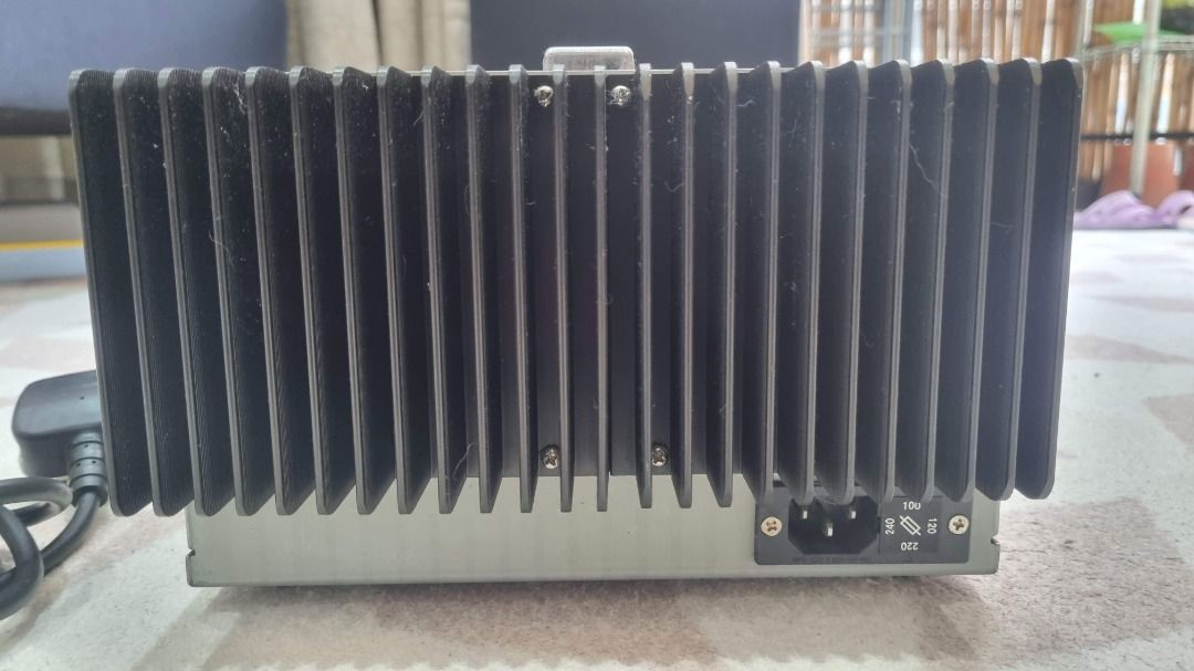 Topward 6303A Dual Tracking DC Lab Bench Power Supply 30V/3A 5V/5A 120W ...