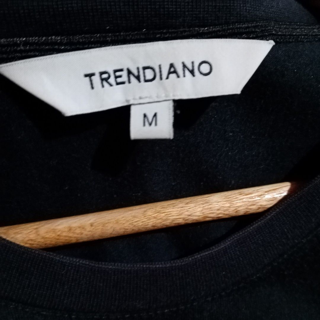 TRENDIANO, Men's Fashion, Tops & Sets, Tshirts & Polo Shirts on Carousell