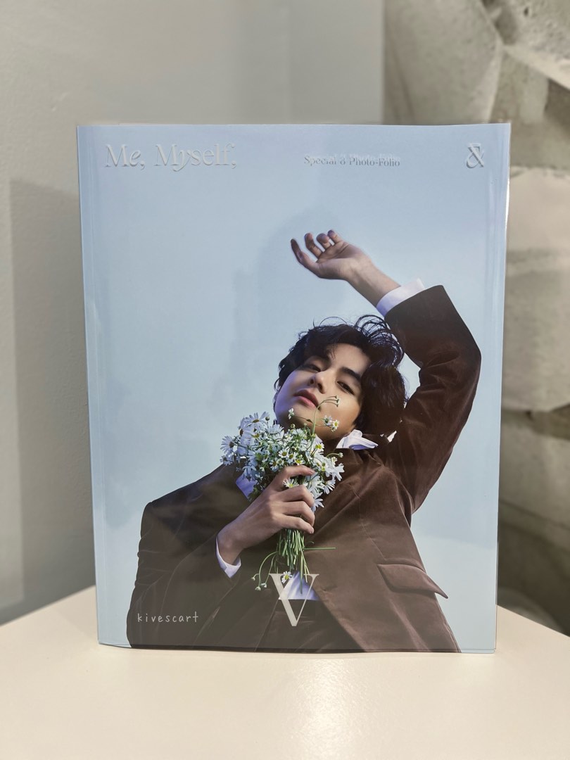 V ‘Veautiful Days’ Photofolio, Hobbies & Toys, Memorabilia ...