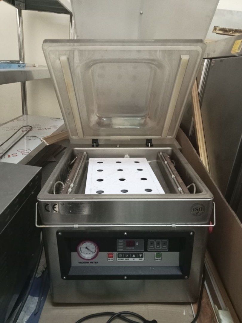 Vacuum Matchine ( use few times), TV & Home Appliances, Kitchen ...