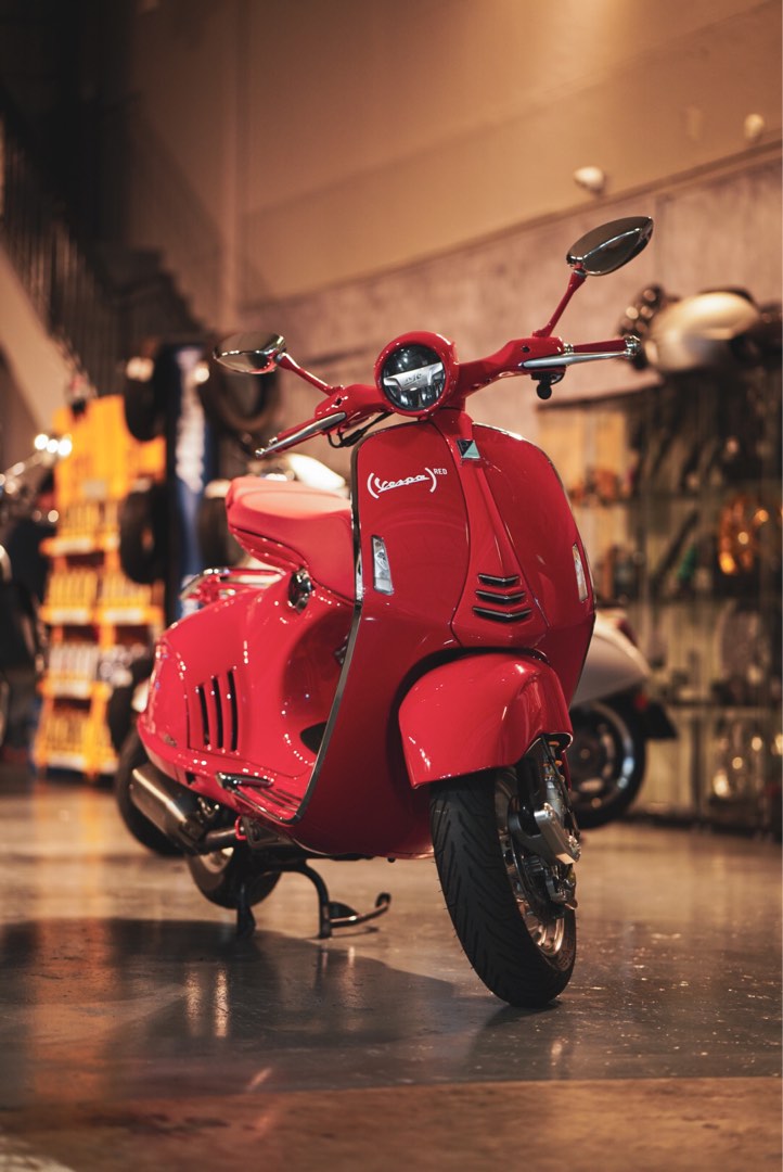 Vespa 946 Red Edition, Motorcycles, Motorcycles for Sale, Class 2B on ...