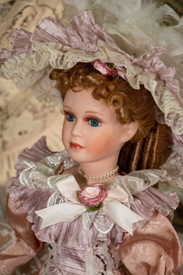 Vintage beautiful porcelain doll rococo style dress porcelain doll 22 ...
