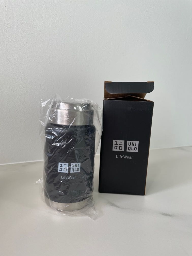 Water bottle tumbler uniqlo tumbler, Furniture & Home Living ...
