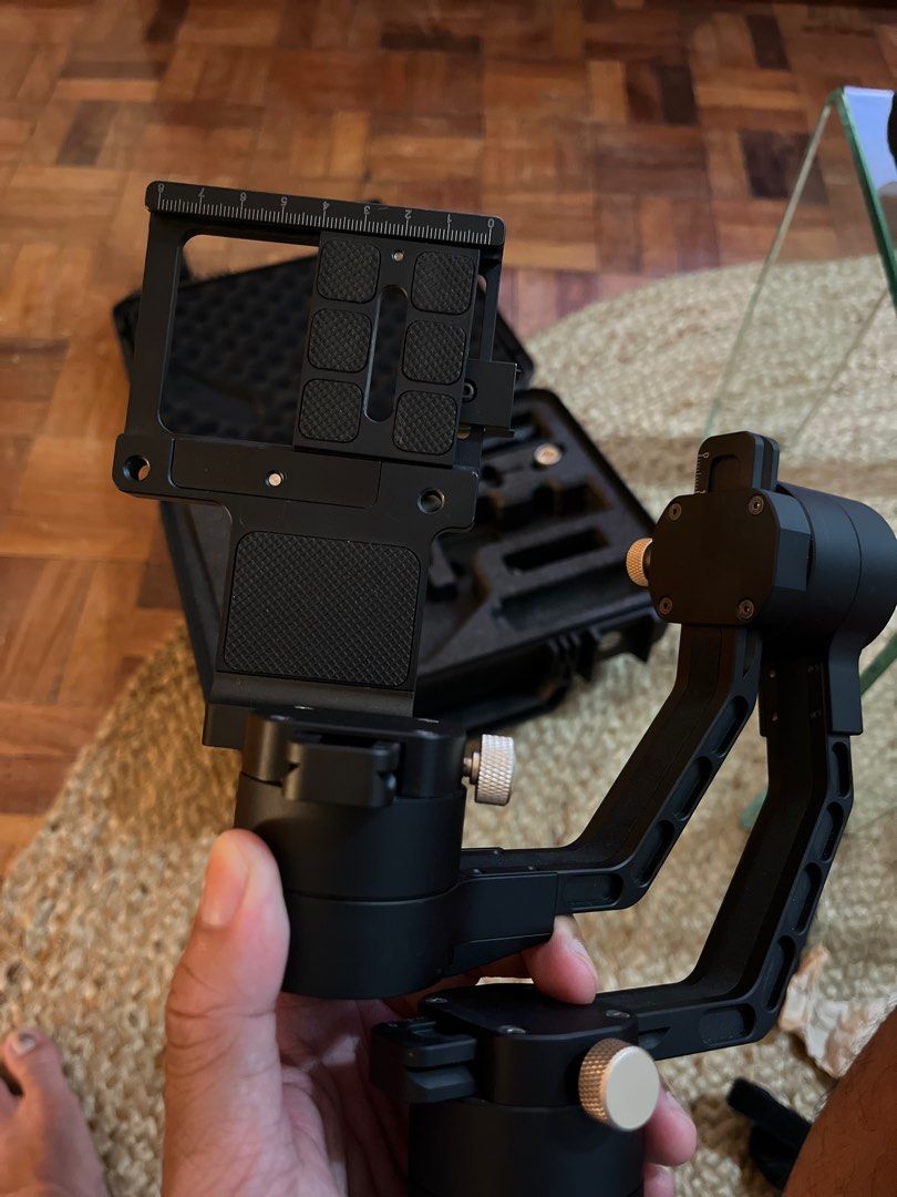 Zhiyun Crane Plus, Mobile Phones & Gadgets, Other Gadgets on Carousell