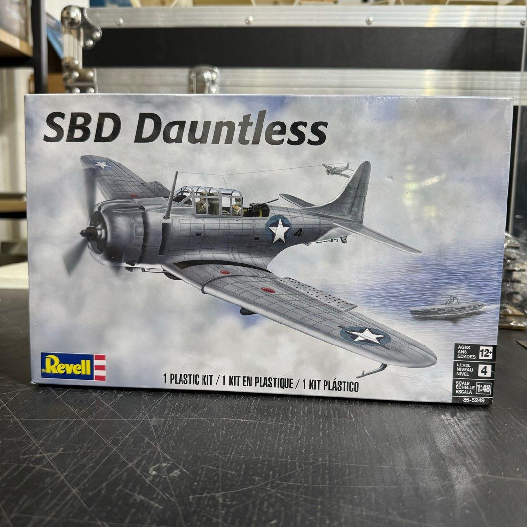 1/48 Revell WWII US SBD Dauntless Model Kit, Hobbies & Toys, Toys ...