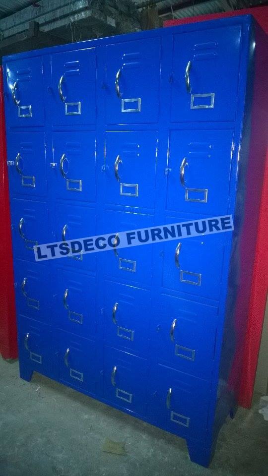 20 DOOR STEEL LOCKER l OFFICE FURNITURE PARTITIONS, Furniture & Home ...