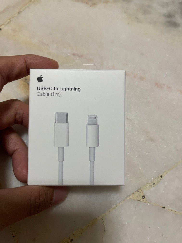 Apple USB-C to lightning, Mobile Phones & Gadgets, Mobile & Gadget ...