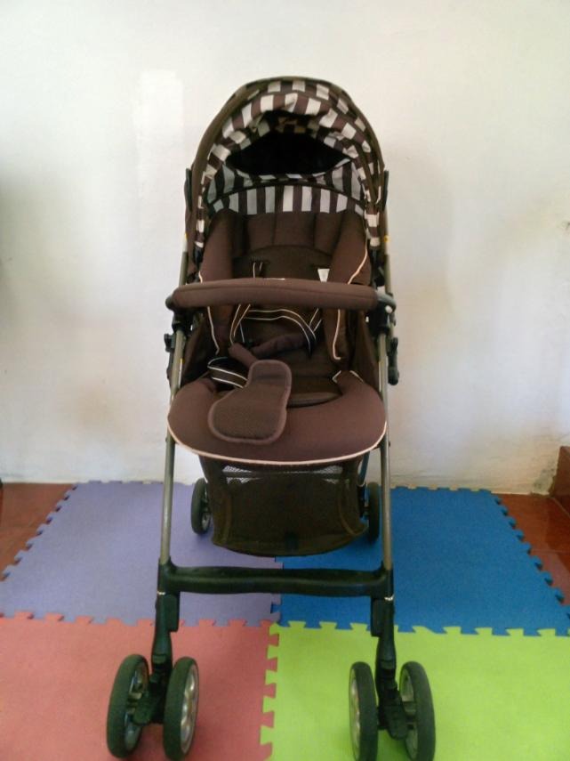 Aprica Baby Stroller, Babies & Kids, Going Out, Strollers on Carousell