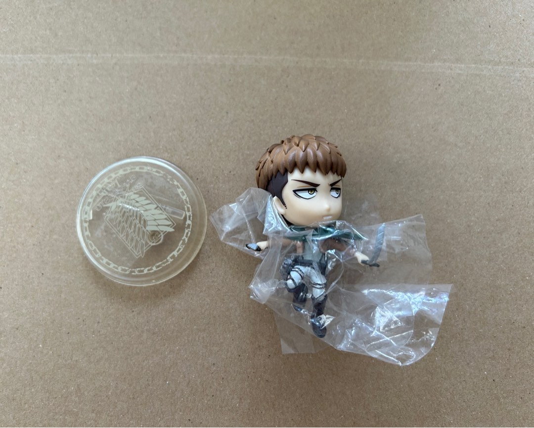 Attack on Titan Figurine - Ichiban Kuji Fly! Survey Corps D Prize Chibi ...
