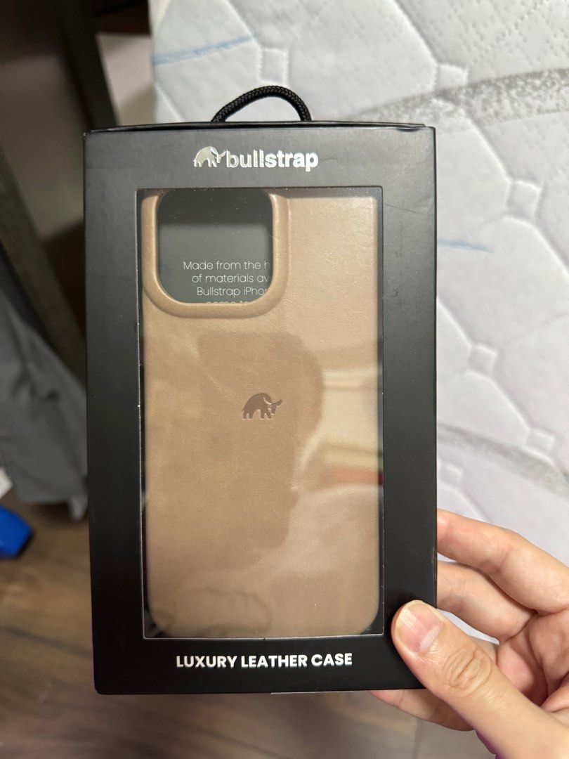 Bullstrap Iphone 15 pro max leather case Dune, Mobile Phones & Gadgets ...