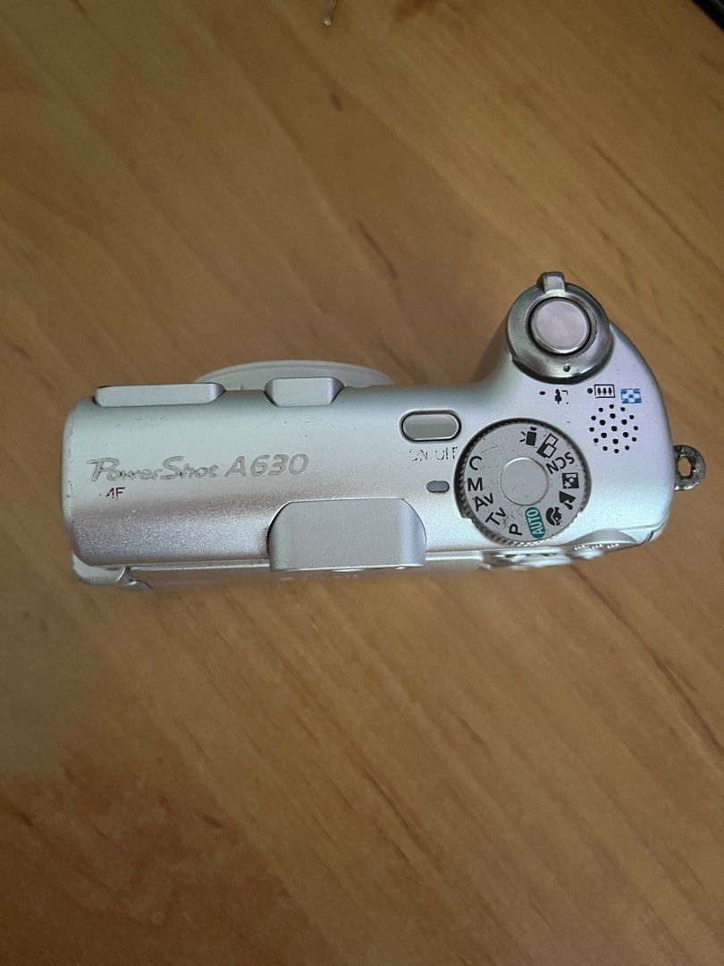 Canon Powershot A640 Duo flip screen, Photography, Cameras on Carousell
