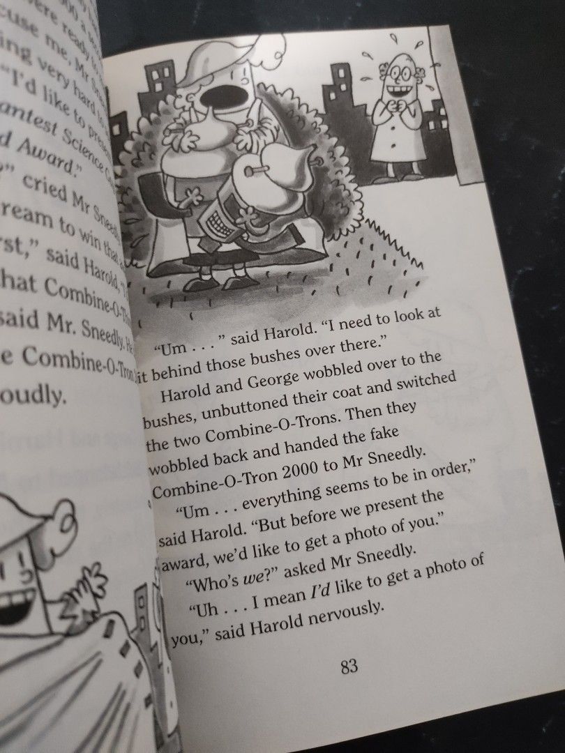 Captain Underpants Book Part 1 & 2 / Book 6, 7 (Bundle), Hobbies & Toys ...