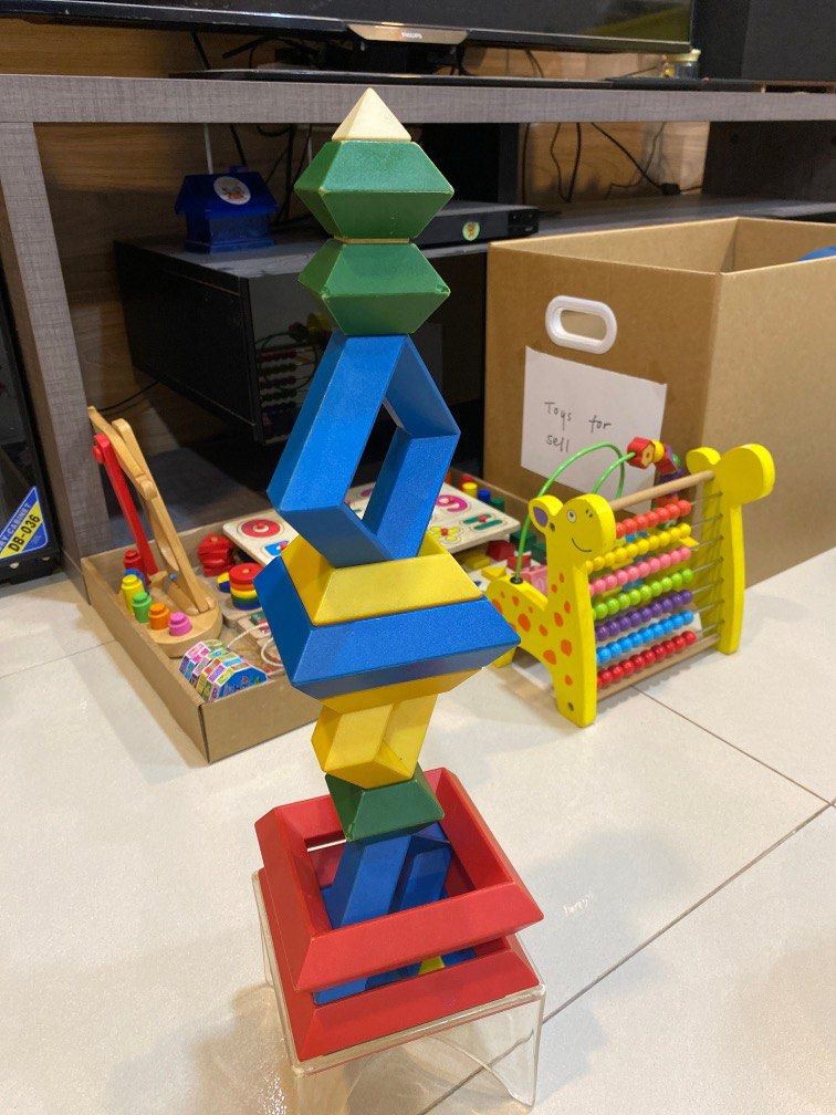 changable brick towers, Hobbies & Toys, Toys & Games on Carousell