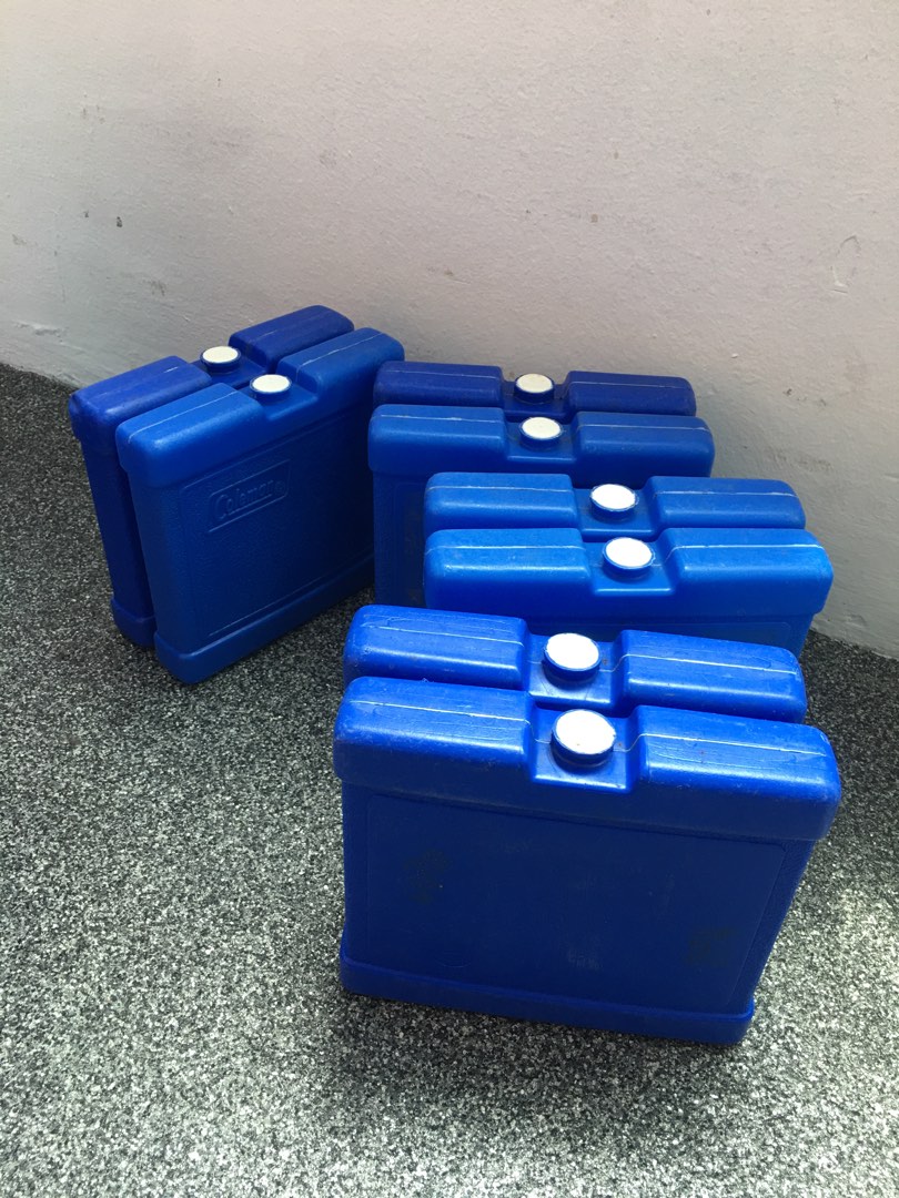 Coleman ice pack, Sports Equipment, Hiking & Camping on Carousell